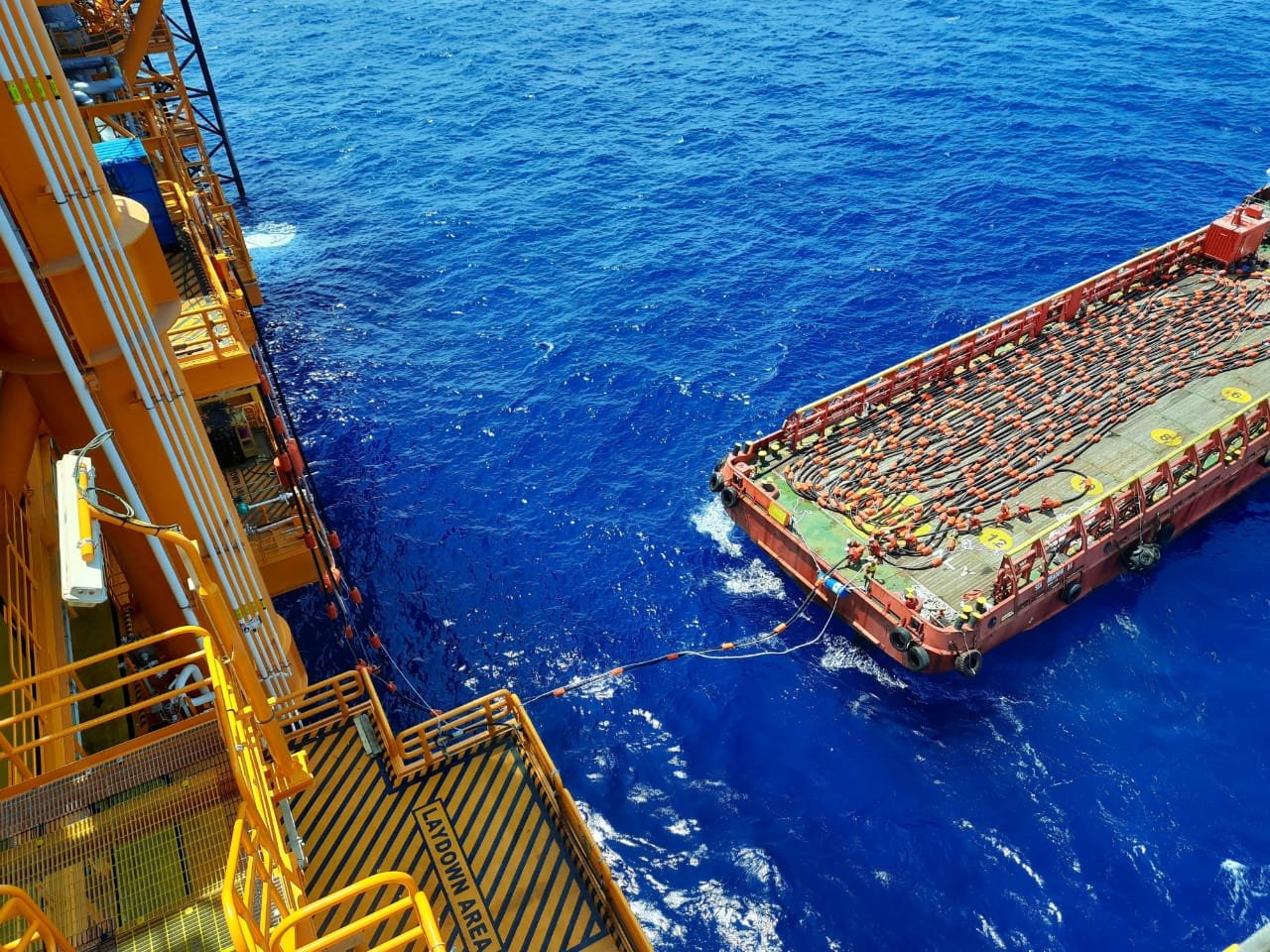 EPCIC: Front-runner Storage Tanker / Floating Flexible Hose / Mooring ...